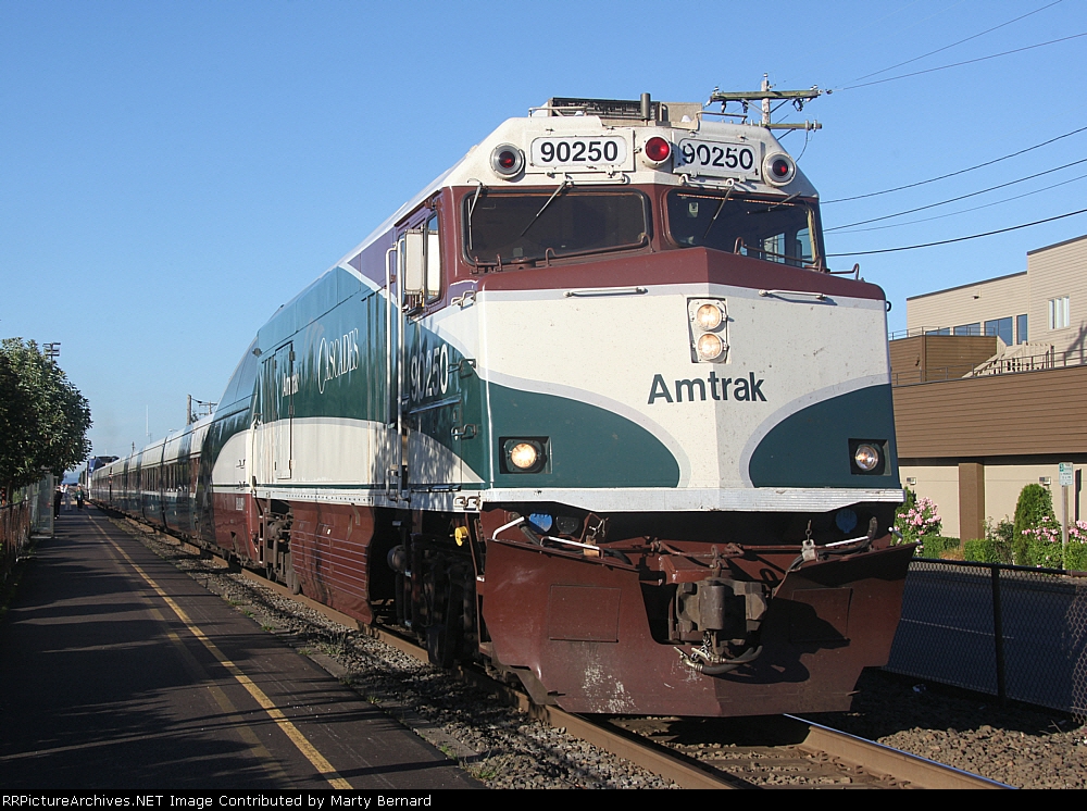 Amtrak Non-Powered Control Unit 90250 Leads Vancouver Bound Cascade #510 On a Beautiful Morning